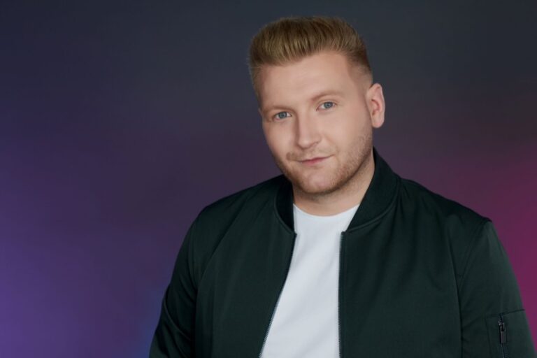 New breakfast show for Q Radio with Declan Wilson – RadioToday