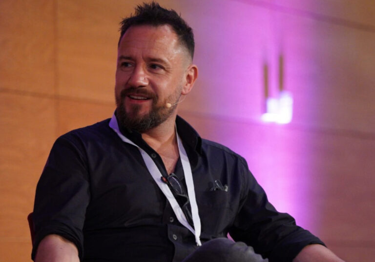 Jon Holmes returns to BBC Radio 2 for Bangers: Mashed – RadioToday